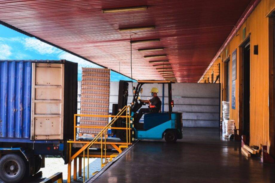 Tips To Improve Your Shipping and Handling Department