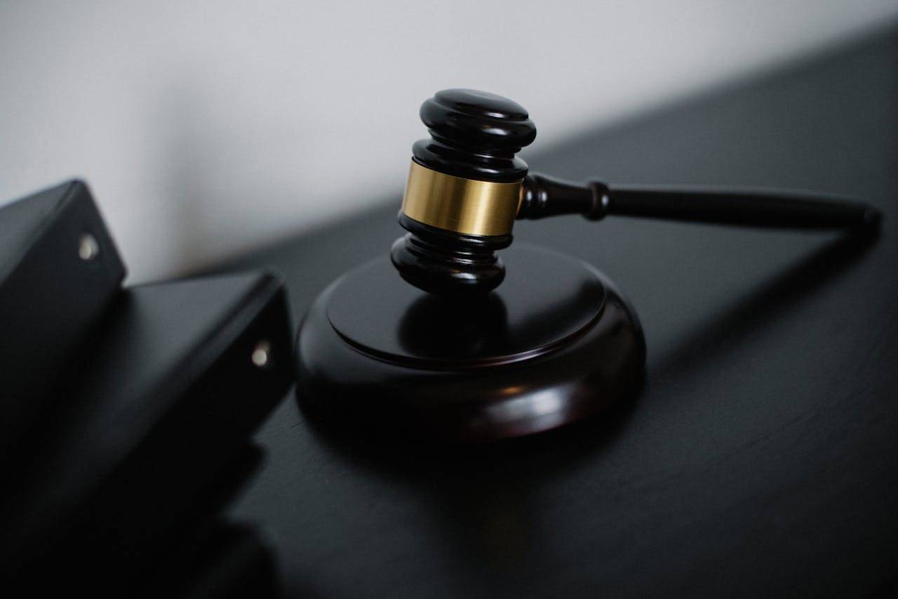 5 Legal Tips to Help You Settle Complicated Family Matters - Lead Grow ...